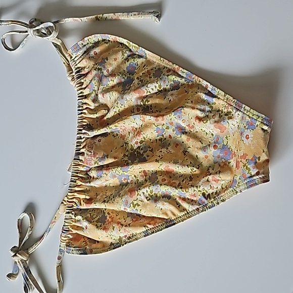 Billabong | Swim | Nwt Billabong Southern Floral Ruched Hike Cheeky ...